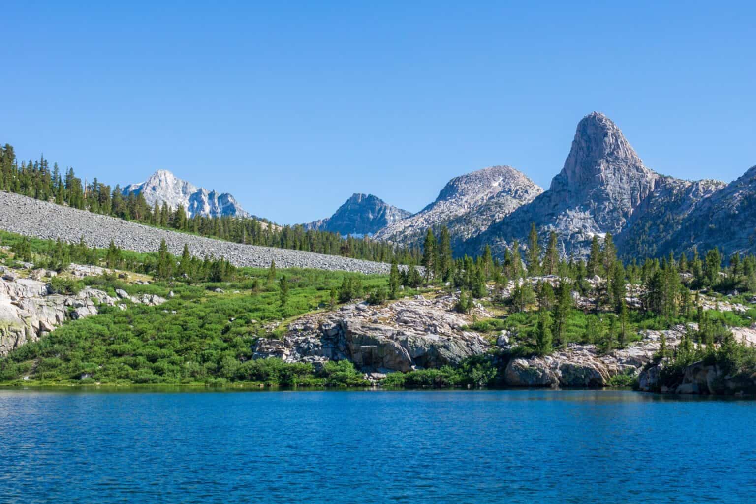 Backpack the Rae Lakes Loop