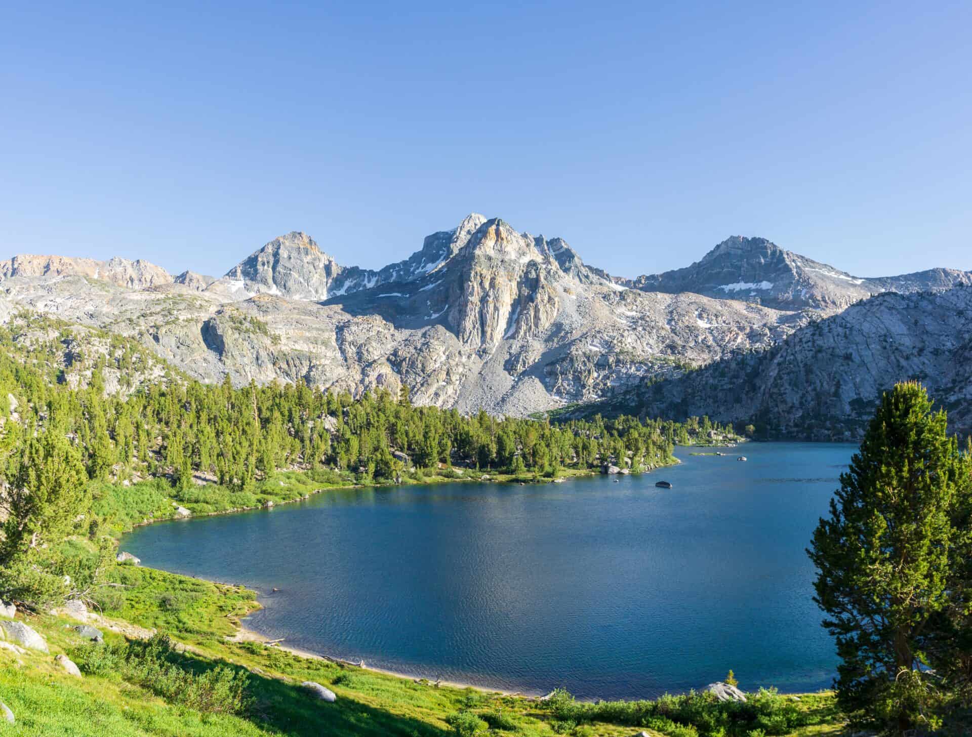 Backpack the Rae Lakes Loop