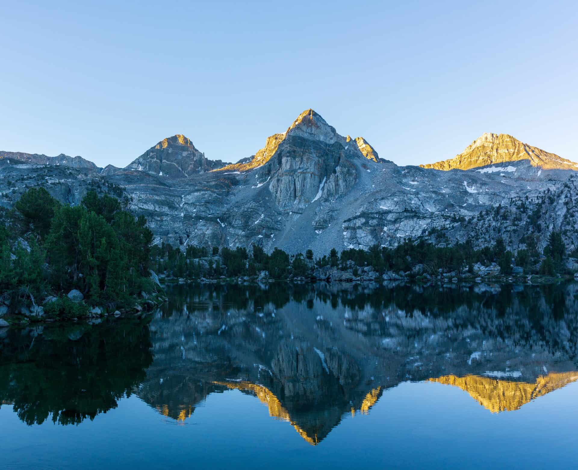 Backpack the Rae Lakes Loop