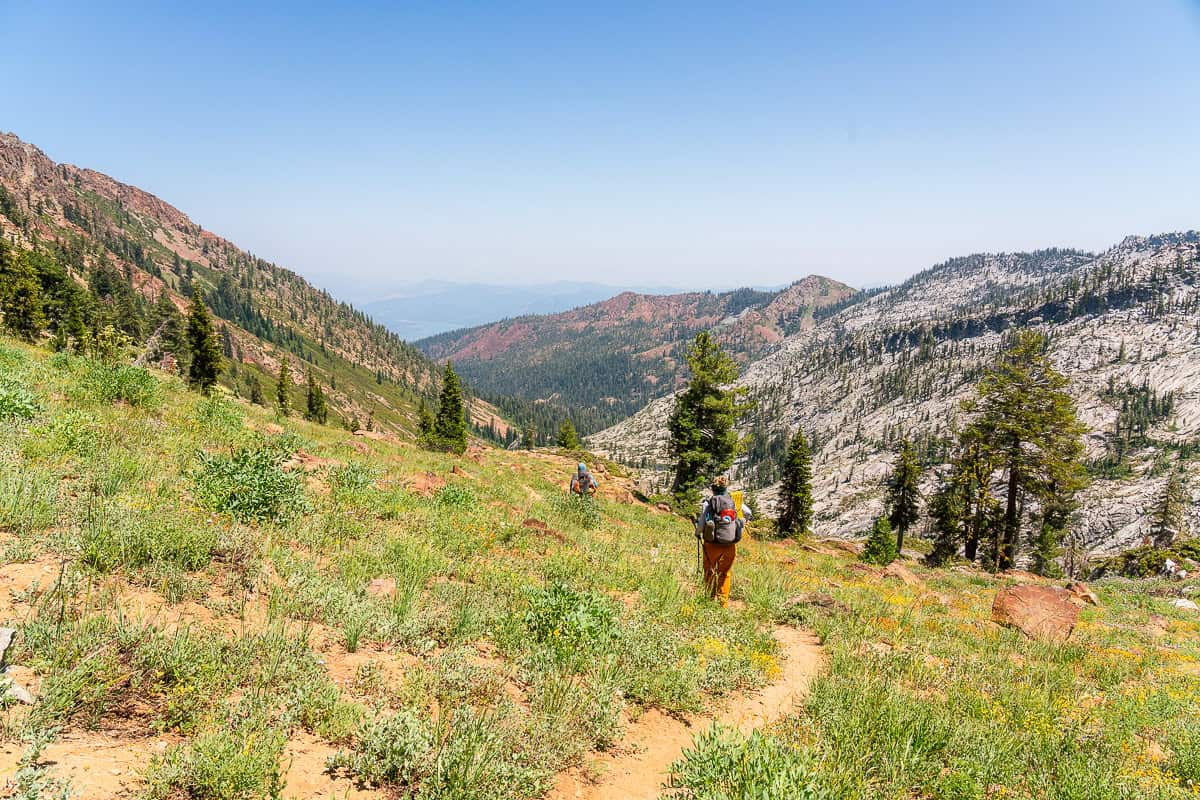 Backpack the 4 Lakes Loop via Swift Creek: Trinity Alps Wilderness