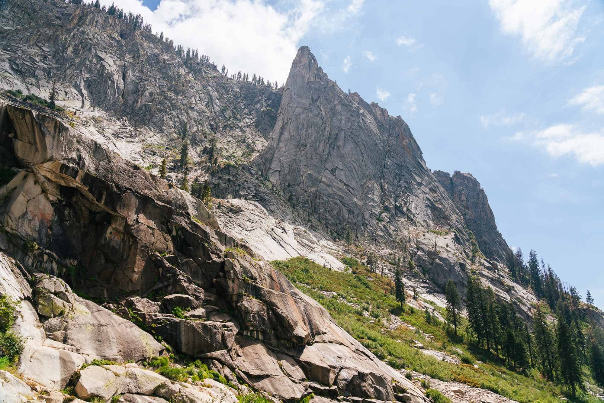How To Visit Sequoia National Park: A First-Timer’s Guide